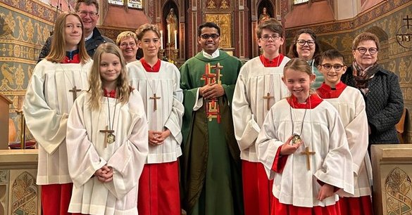 Neue Messdiener in Rheinböllen | Pfarrei Simmern-Rheinböllen St. Lydia